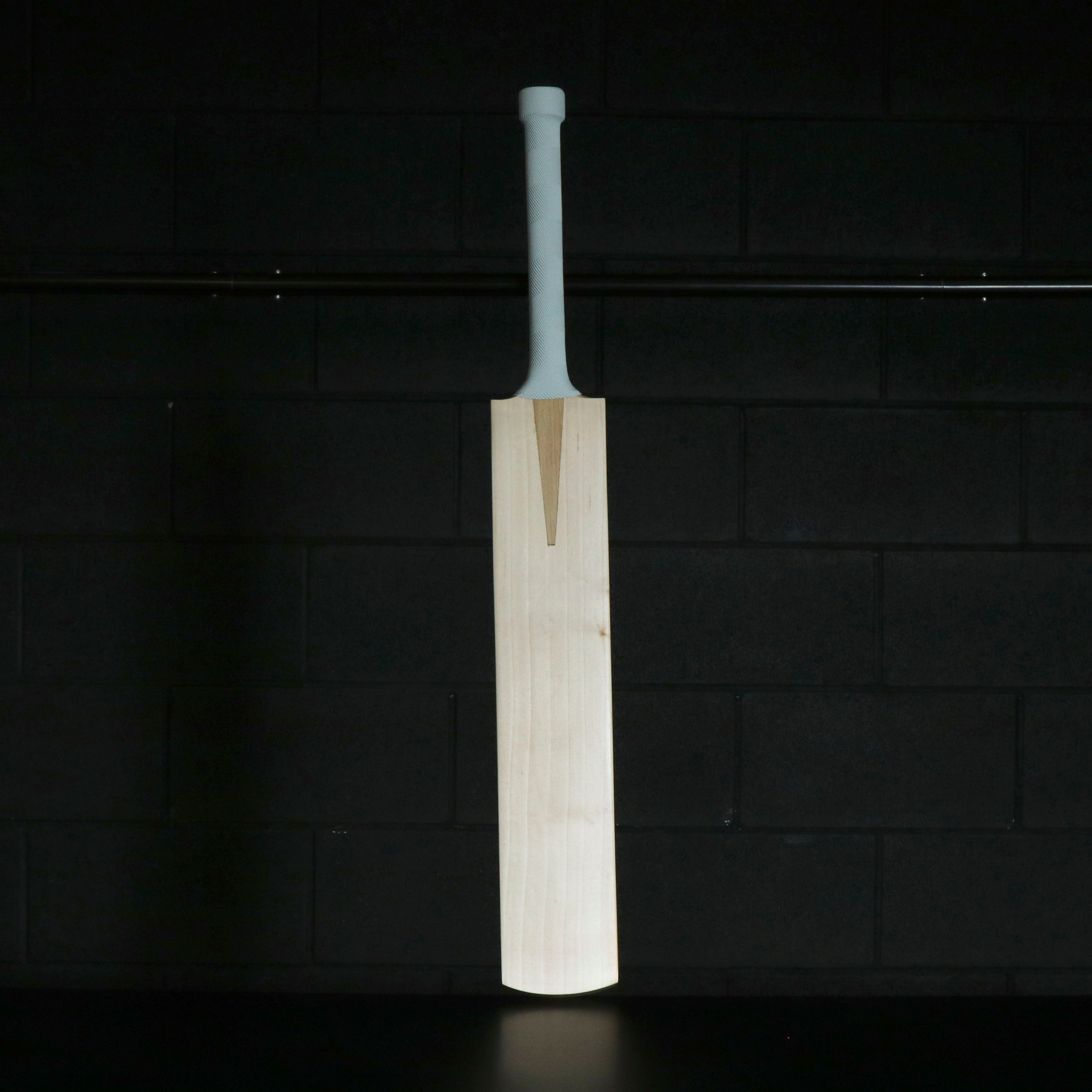 #305 FPS2 Size SH G2/EW Bat - 2lbs 12.3oz – Fantail Cricket